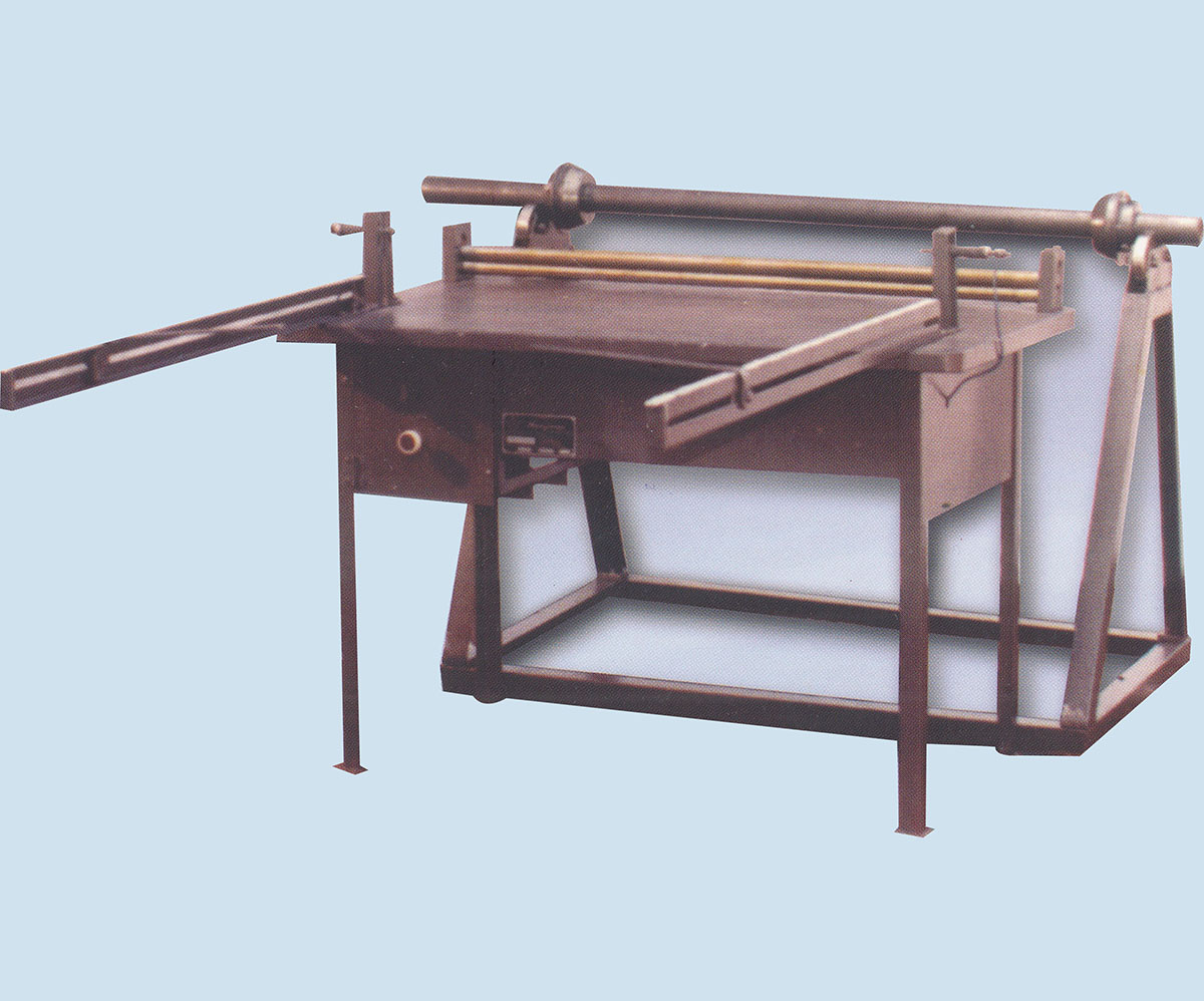 HDPE Woven Fabric Cutting Machine - Navjivan Exporters